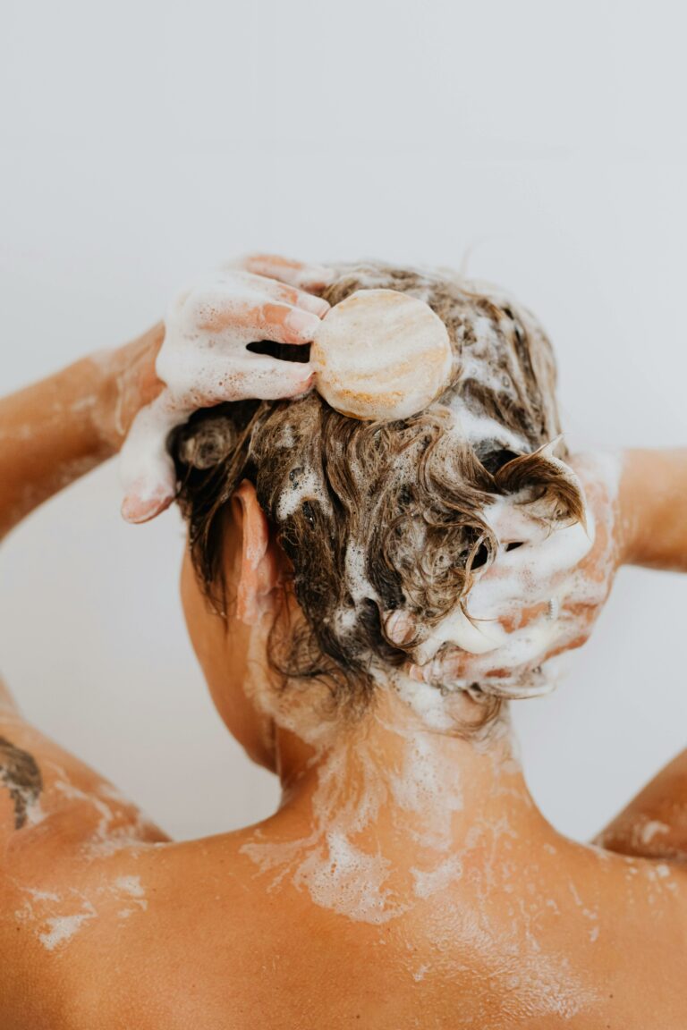 DIY Avocado Oil Natural Hair Mask Recipe & Guide