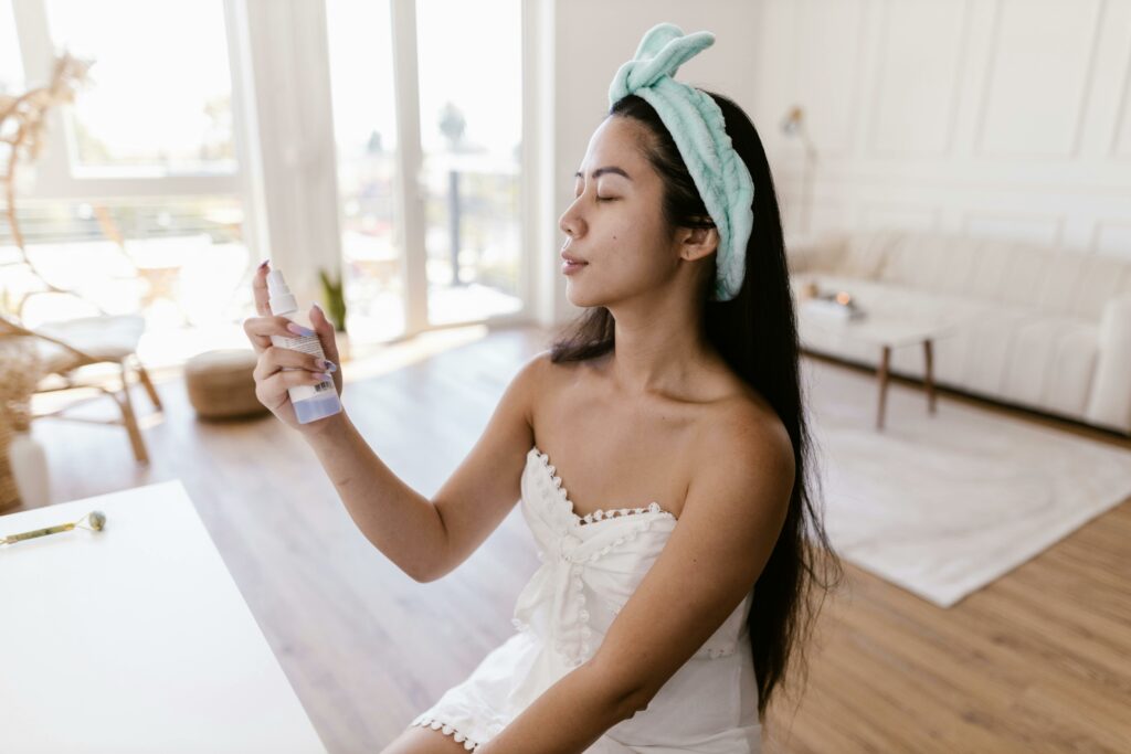 Rose Absolute Essential Oil Benefits Explained: Rose Absolute Oil 101