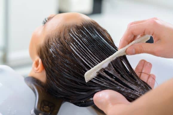 Co-Washing Explained: Can Co-Washing Save Your Hair?